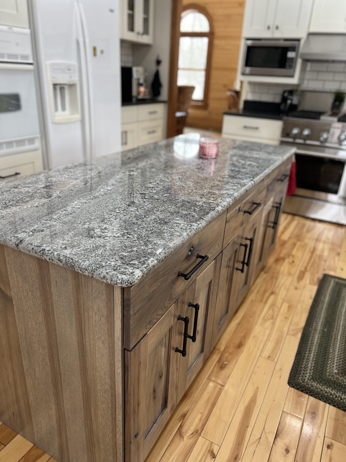 Countertop Gallery – Louada Granite